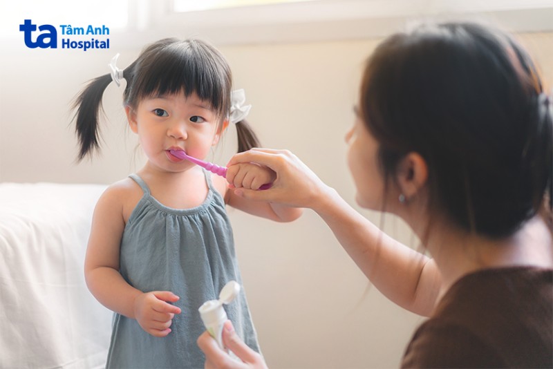 Răng sữa bị sâu: Nguyên nhân, dấu hiệu và cách phòng ngừa