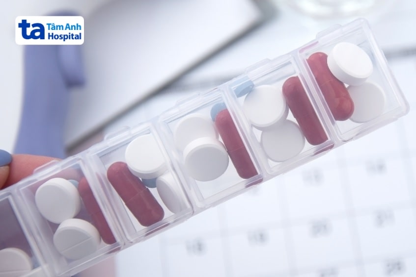 Thuốc Softrivit 100mg + 200mg + 200mcg: Công dụng và cách sử dụng