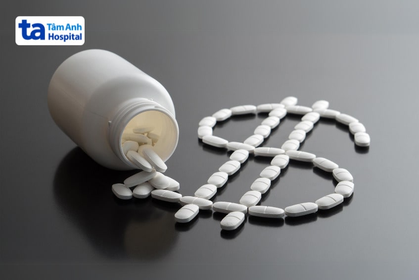 Thuốc Livolin H 300mg: Công dụng, liều dùng, giá bao nhiêu?