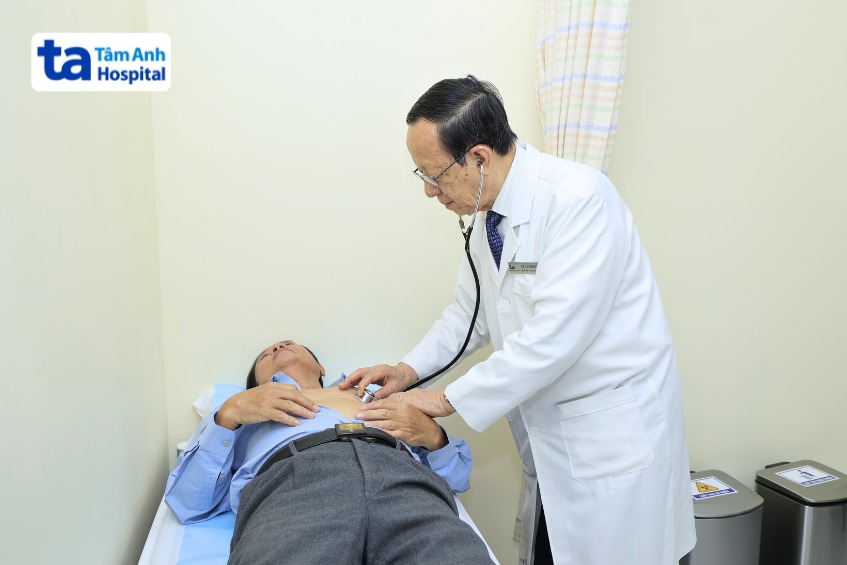 Đặt CVP (ống thông tĩnh mạch trung tâm): Đối tượng và quy trình