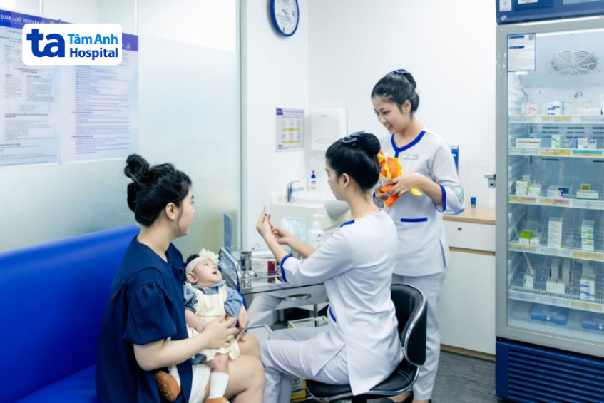 Vắc xin Infanrix Hexa giá bao nhiêu? Các yếu tố ảnh hưởng đến giá