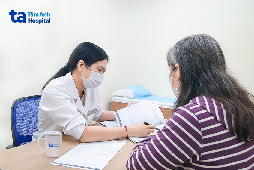 Người phụ nữ nổi u khắp người do mang gen đột biến hiếm gặp